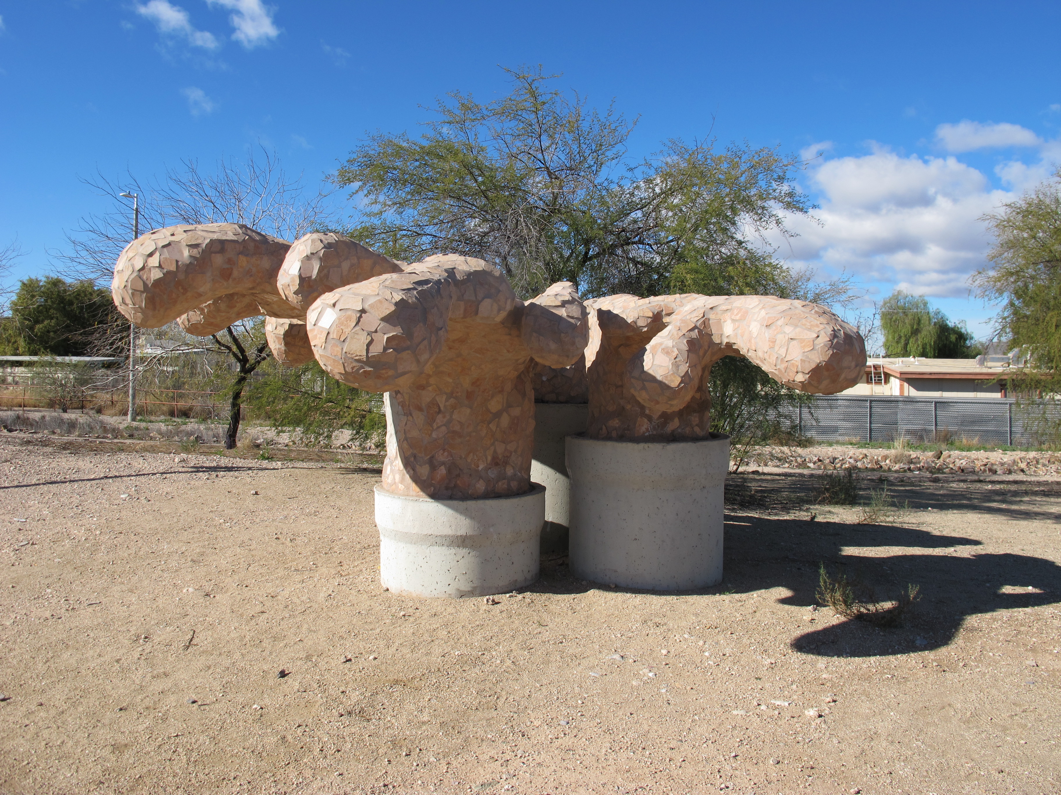 Splash and Pipe with Flow in Tucson, AZ