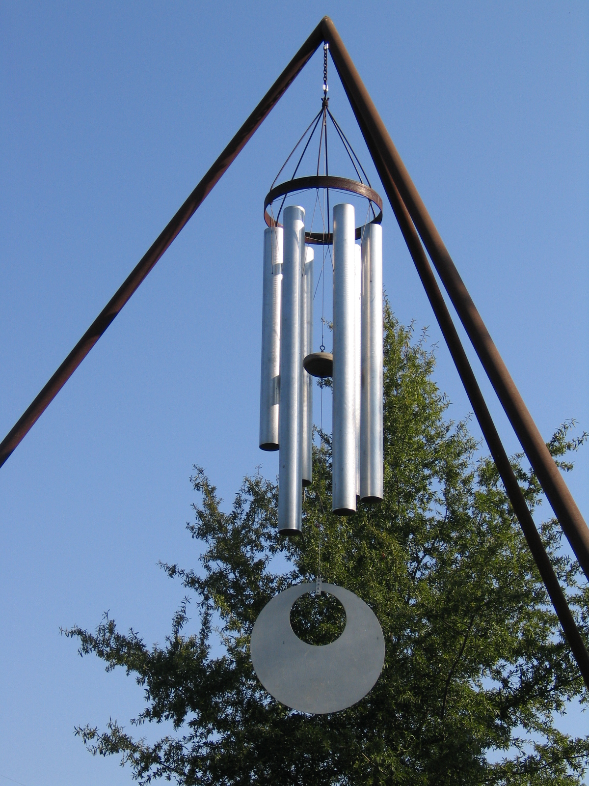 Resonance Tetrahedron Wind Chimes in Chico, CA